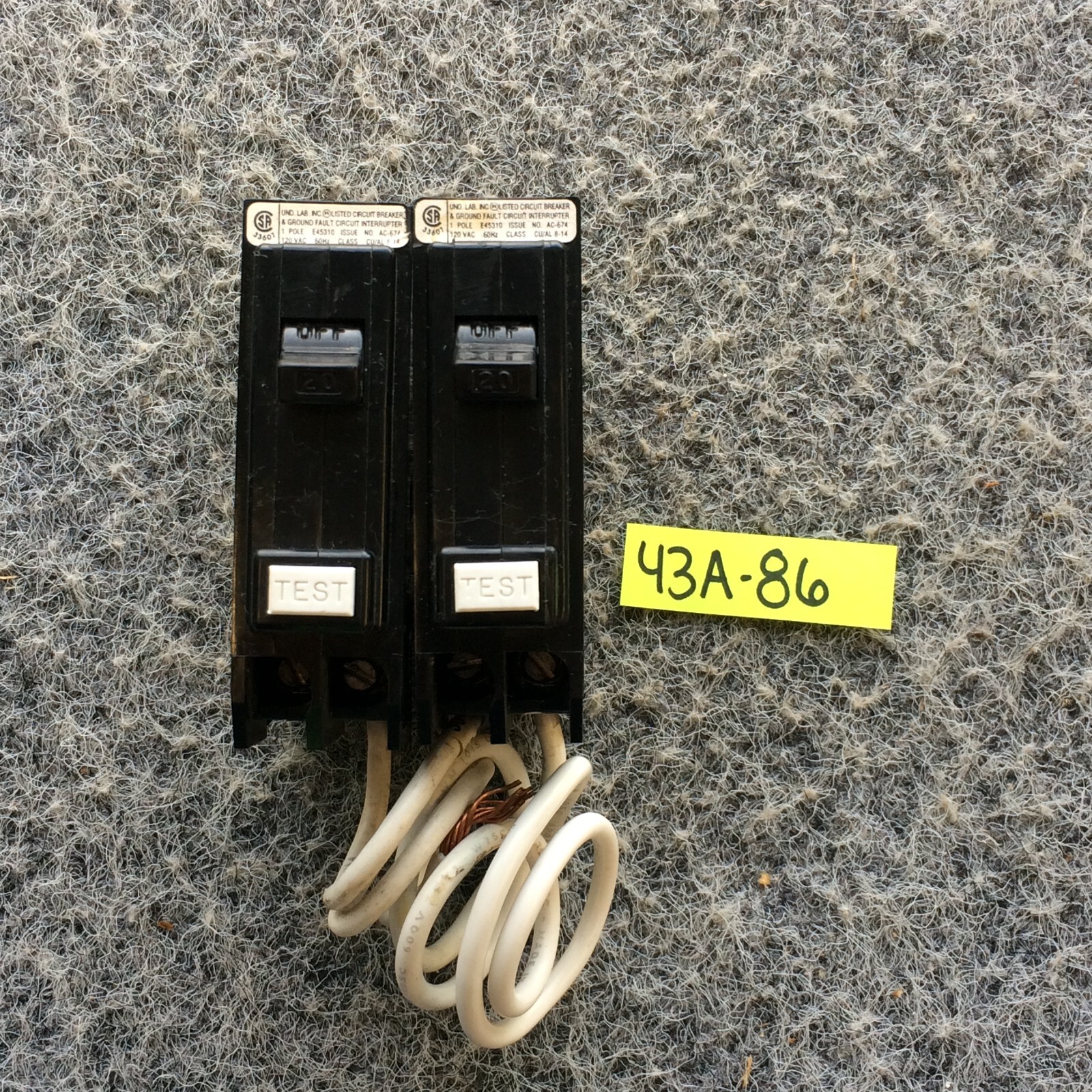 Lot of 2 QBGF1020 WESTINGHOUSE QuickLag Type B Circuit Breaker 20amp ...