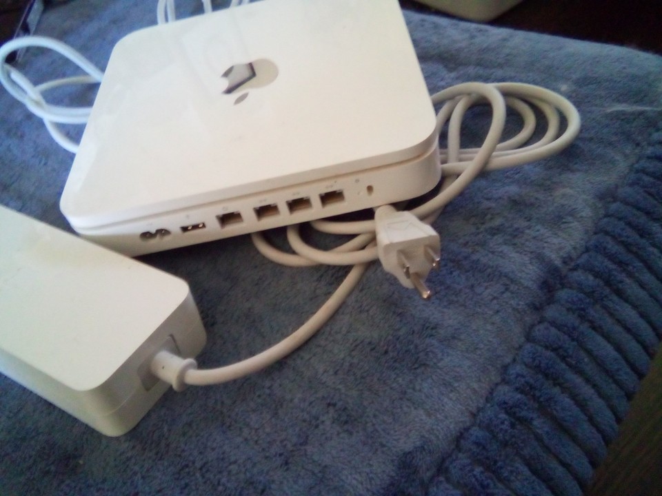 Apple Time Capsule WiFi router 1 TB A1254 First Generation - Power Cord ...