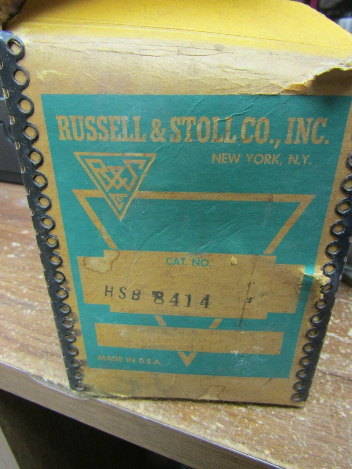 Russell & Stoll Receptacle Hsb-8414 HSB 8414 60a 480 VAC 250 VDC for ...