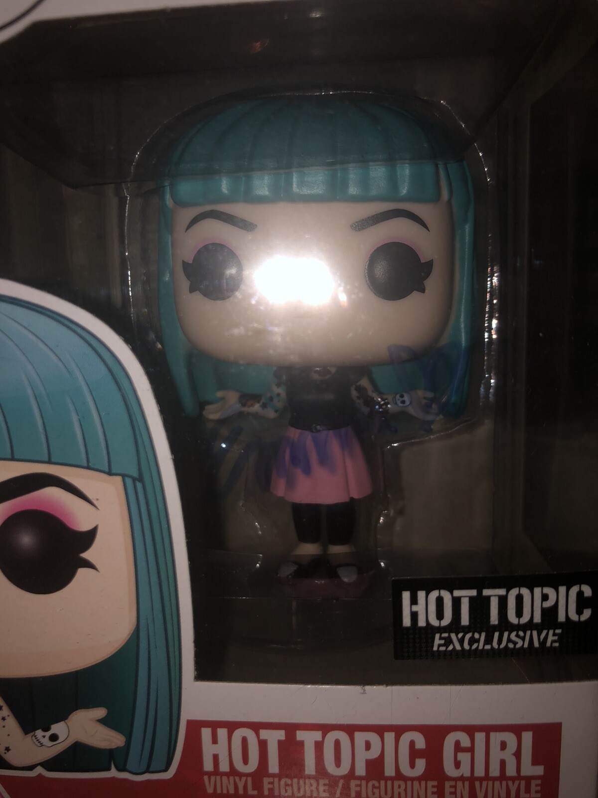AUTOGRAPHED FUNKO POP HOT TOPIC GIRL HOT TOPIC EXCLUSIVE | eBay