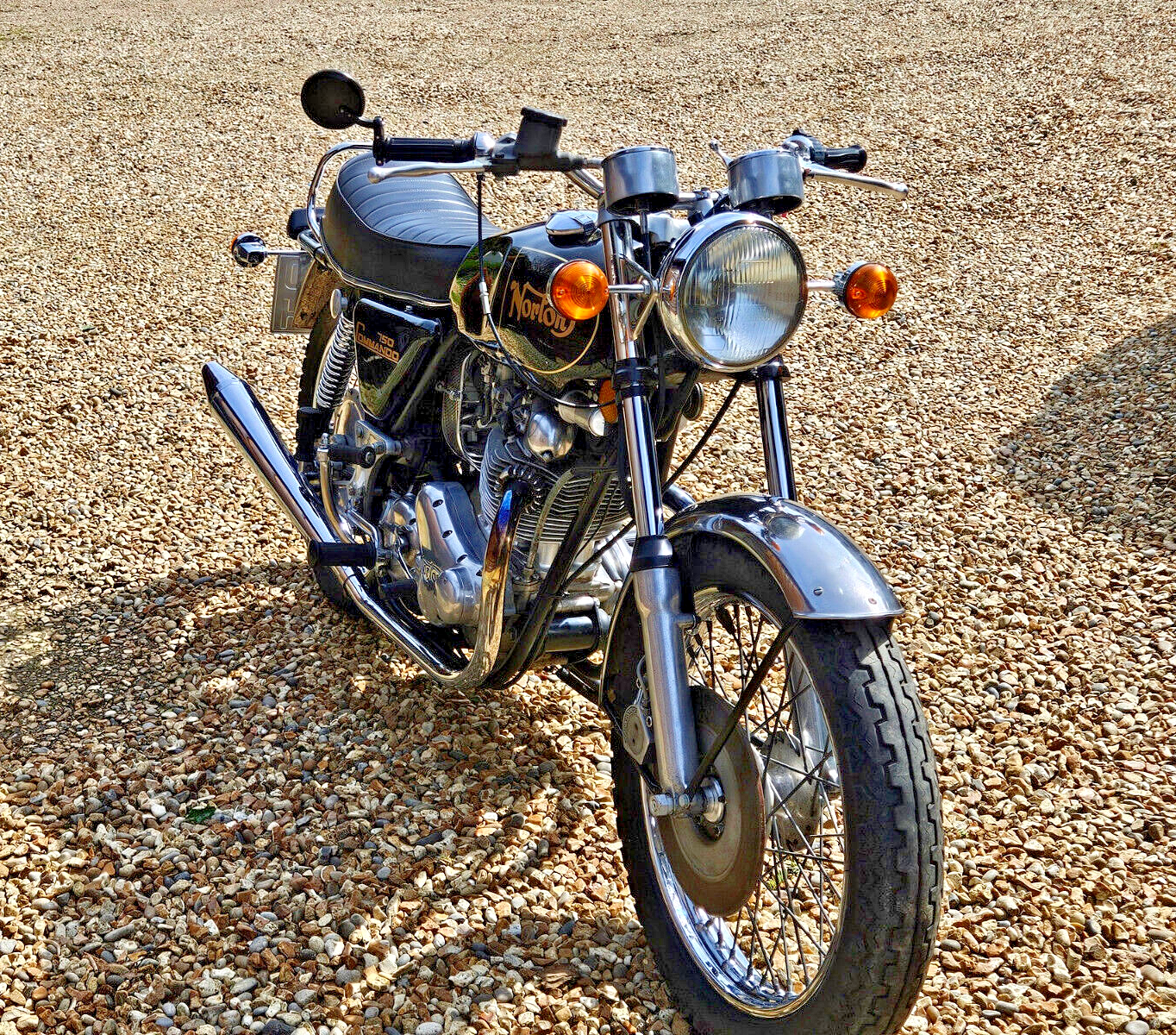 1970 Mk1 Norton Commando Black & Gold - Bike Years - 1970s