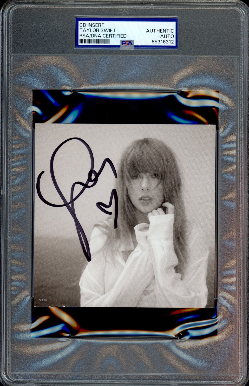 Taylor Swift Autographed Signed & Heart Tortured Poets Photo PSA DNA ...