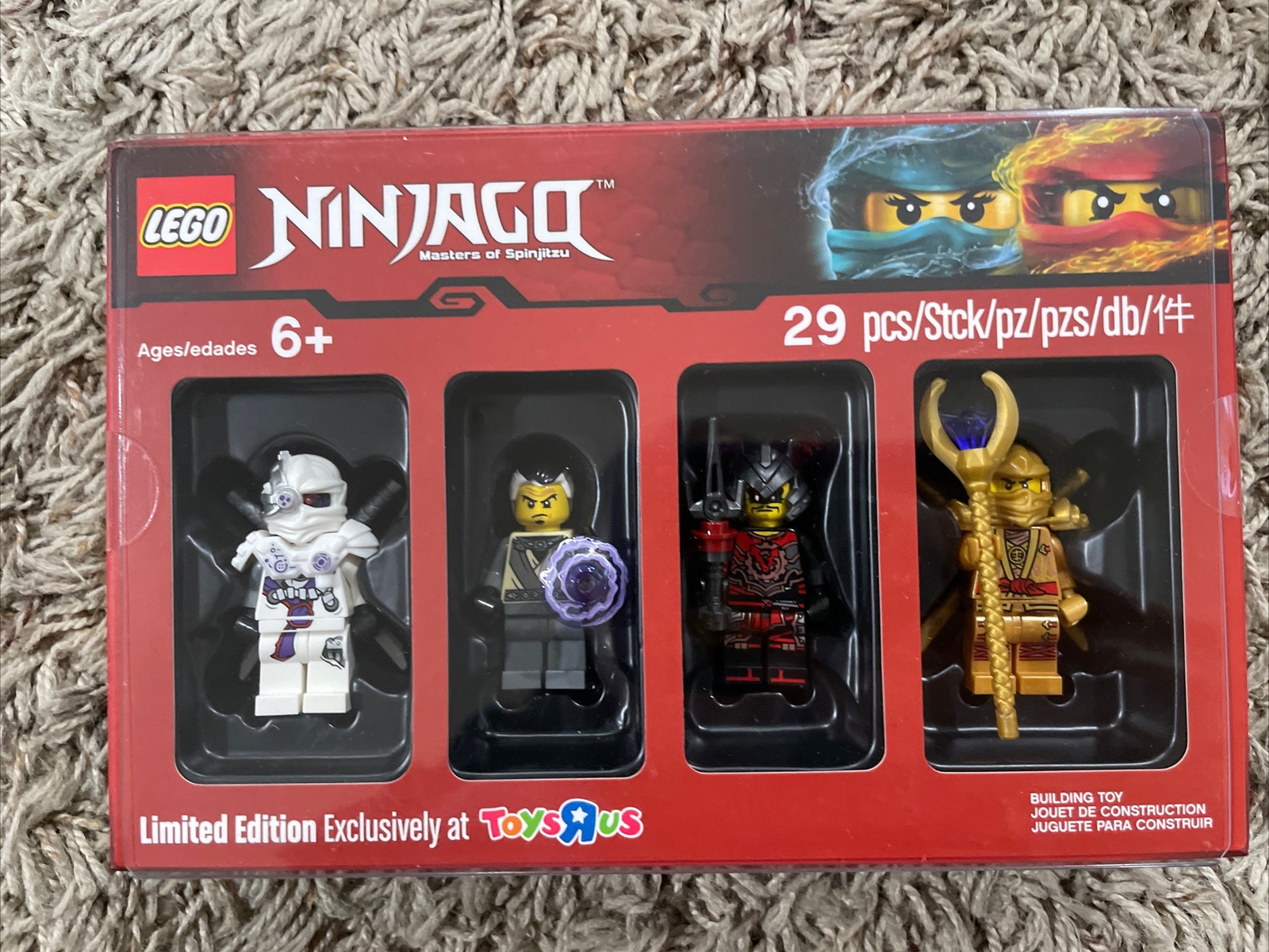 🔥 5004938 LEGO NINJAGO Minifigure Collection Set 1/4 Toys R Us ...