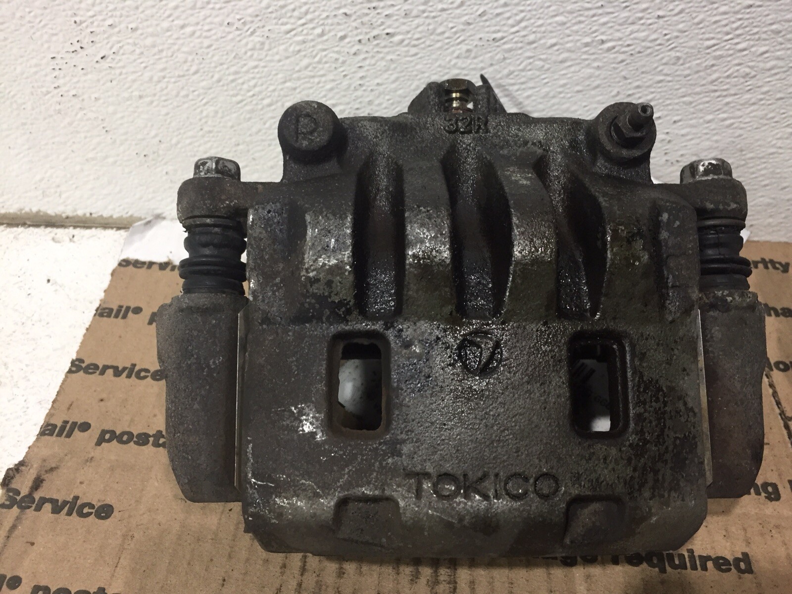 2004-2009 Subaru Impreza WRX & Forester front Tokico brake caliper ...