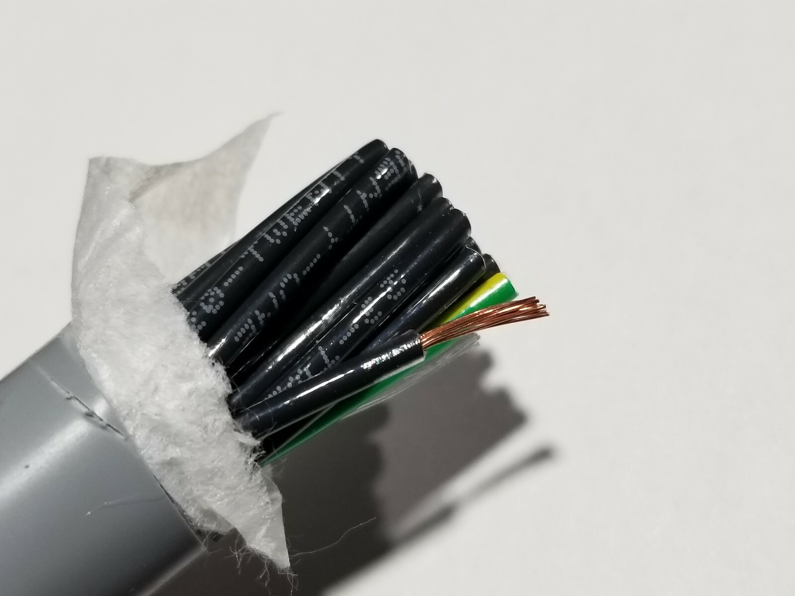 Lutze A3082025 20/25C SILFLEX PLTC-ER Flexible Control Cable ITC-ER ...