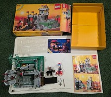 LEGO 6081 King's Mountain Fortress Instructions and Parts List