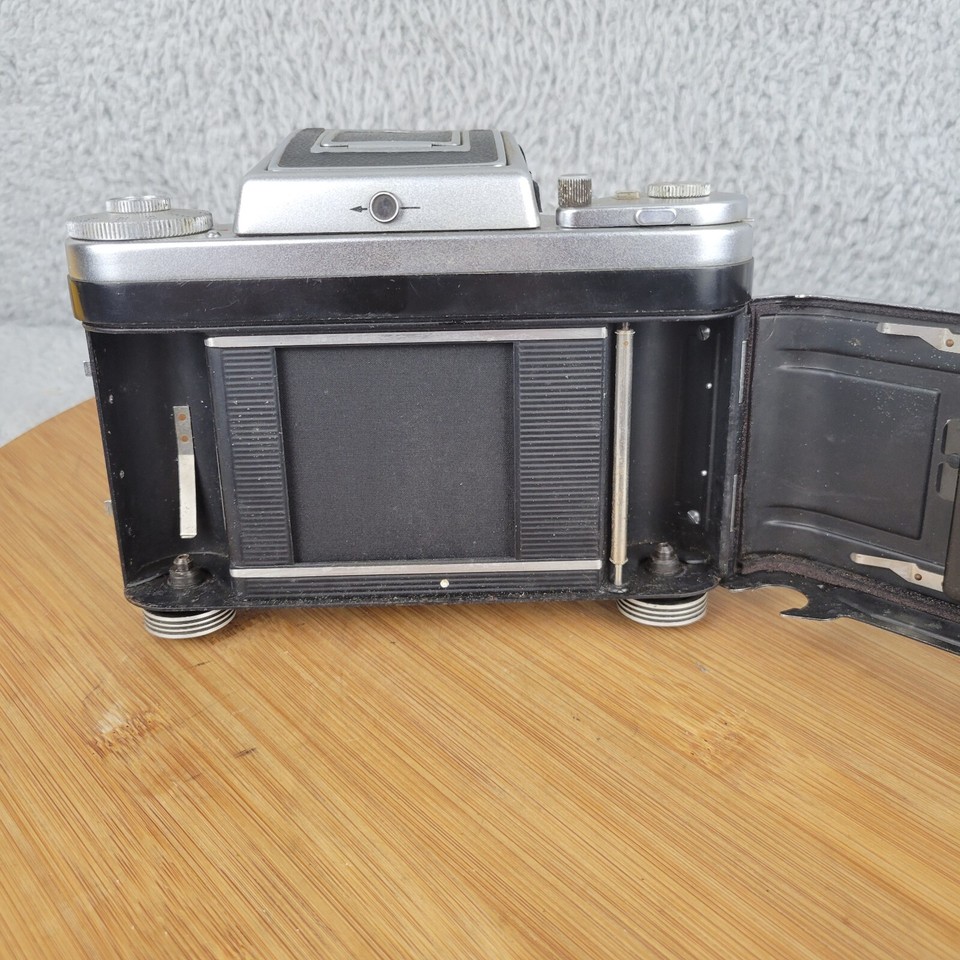 Pentacon Six 6x6 Medium Format Camera Film Body Only Untested | eBay