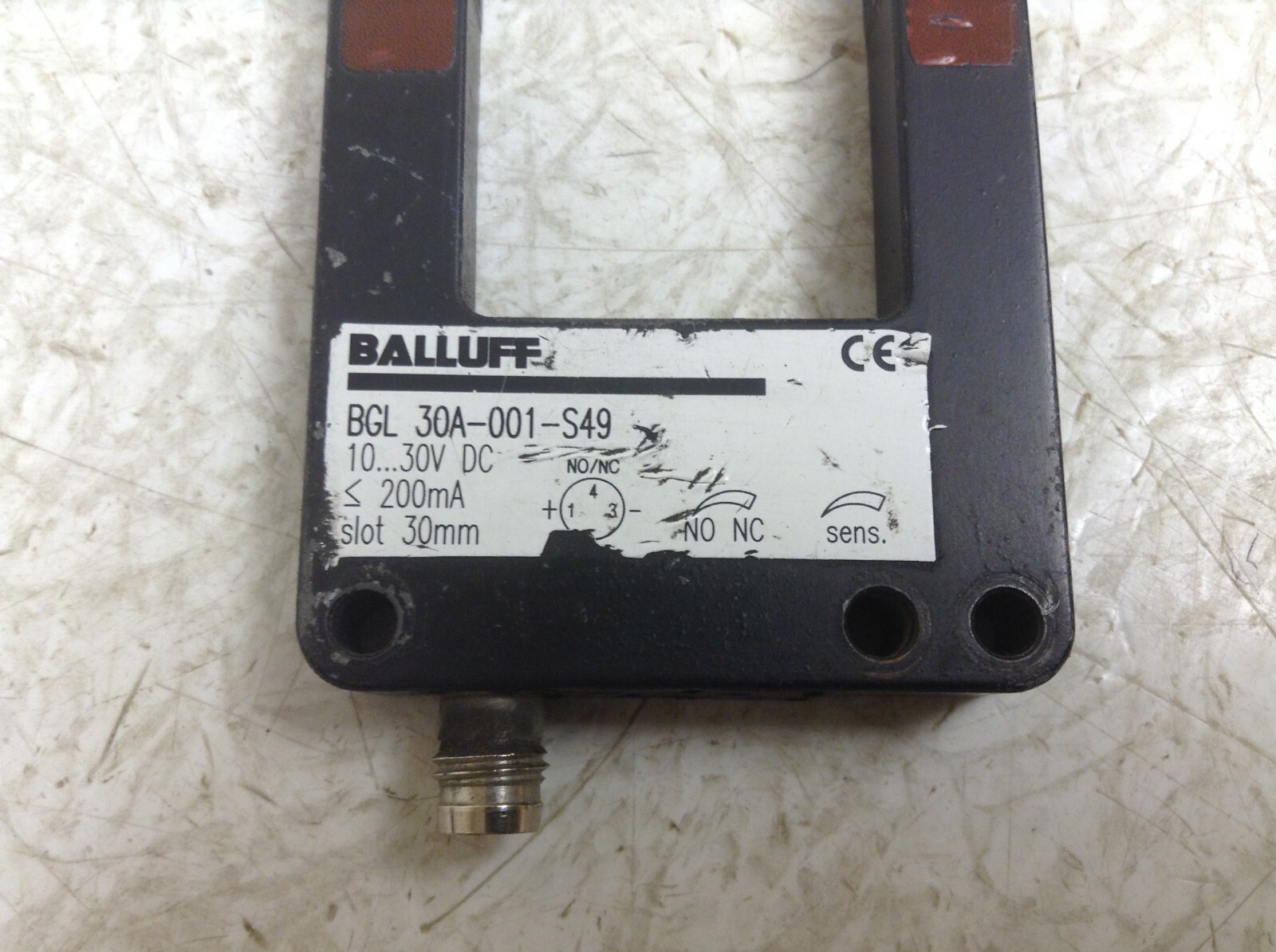 Balluff BGL 30A-001-S49 Fork Sensor 10-30 VDC BGL30A001S49 BGL30A-001 ...