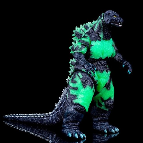 NECA Reactor Glow Godzilla Glow-in-the-Dark 7” Action Figure Godzilla ...