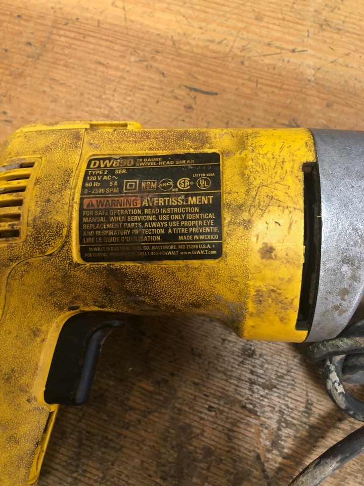 DeWalt DW890 Corded 18 Gauge Swivel Head Shears | eBay