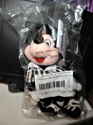 Disney Store Referee Mickey Mouse bean bag plush figure-New-w/Tag ...