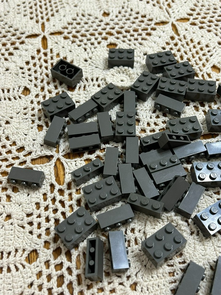 Lego Dark Gray Bricks. 65pcs. Mixed 1X3 and 2X3. Lot M43 | eBay