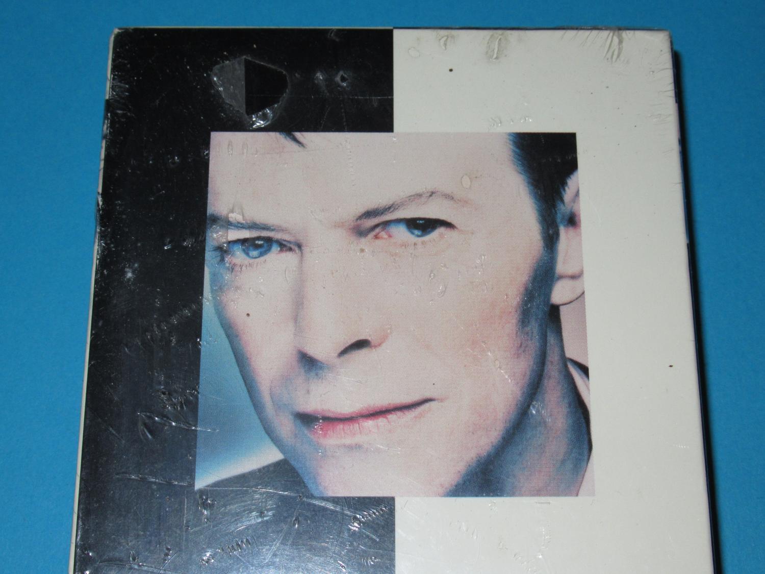 David Bowie / Black Tie White Noise (US 1993, BMG Video 16622-3) - NTSC ...