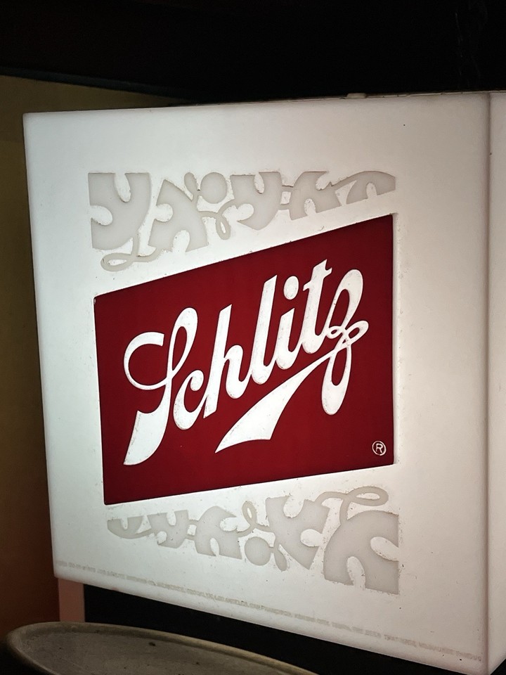 Vintage 1969’s SCHLITZ Beer Rotating Barrel MOTION Bar Light Sign Works ...