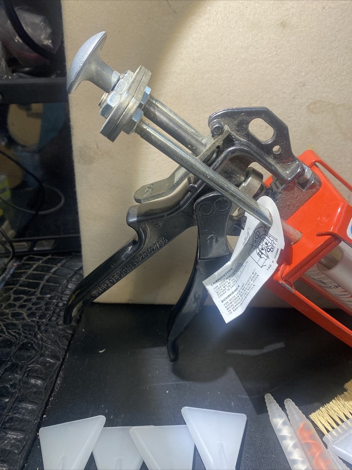 COX VBM 200X MR 2 Barrel Epoxy Dispencer- Very Clean - Works Great With ...