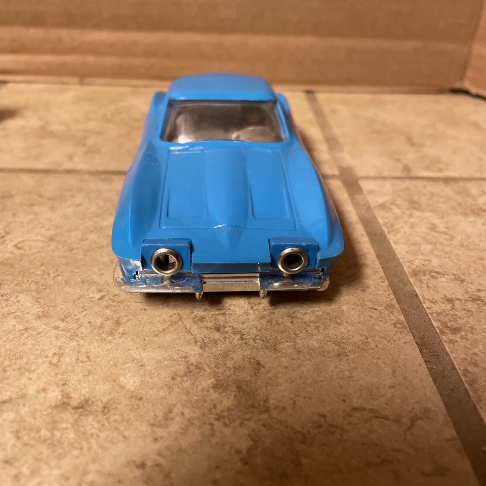 VTG 1960s Eldon 2 Corvette Stingray Blue & FORD 1350-1 slot car top ...
