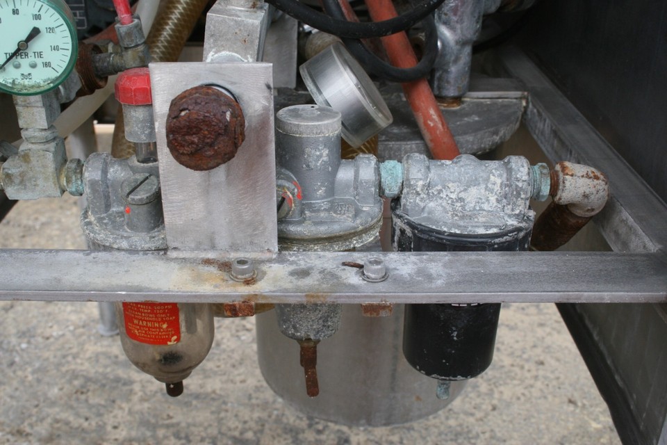 Stainless Steel Tipper Clipper Tie Machine 6VH, Mounted on Table w ...