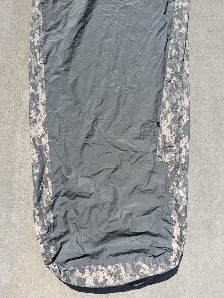 GOOD - US Army ACU Bivy Cover Digital Waterproof Goretex Sleeping Bag ...