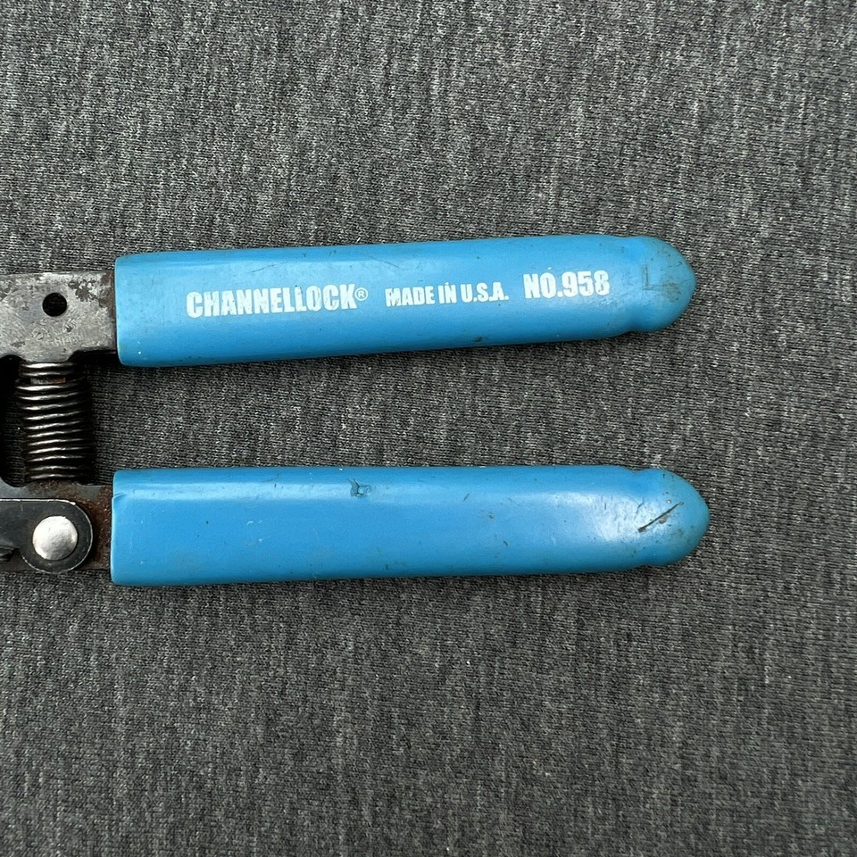 Channellock 958 6.5" Long Wire Stripper Blue Rubber Handle w/Cutters ...