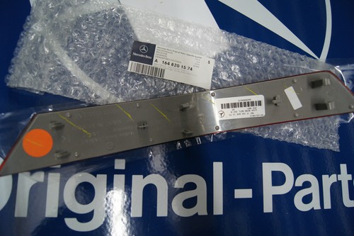 Mercedes M ML ML320 ML350 ML500 ML550 Rear Right Bumper Reflector ...