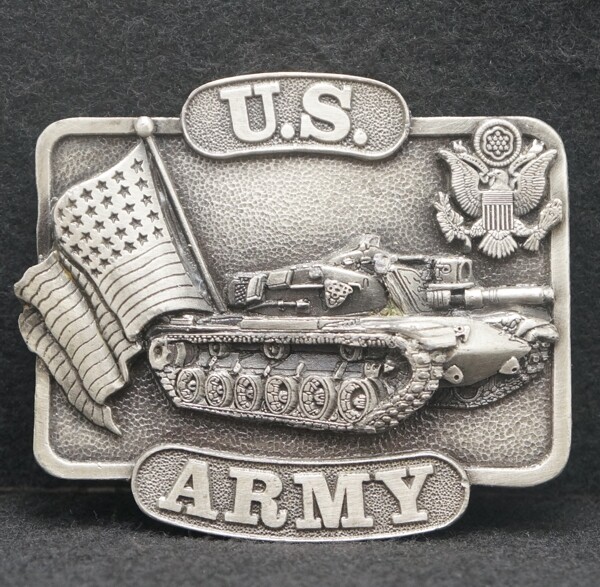 WE03135 GREAT VINTAGE 1982 *U.S.A ARMY* MILITARY TANK… - Gem