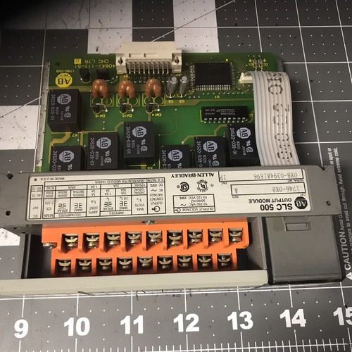 Allen Bradley 1746-OX8 SLC 500 8 Point Output Module (LA57W) | eBay