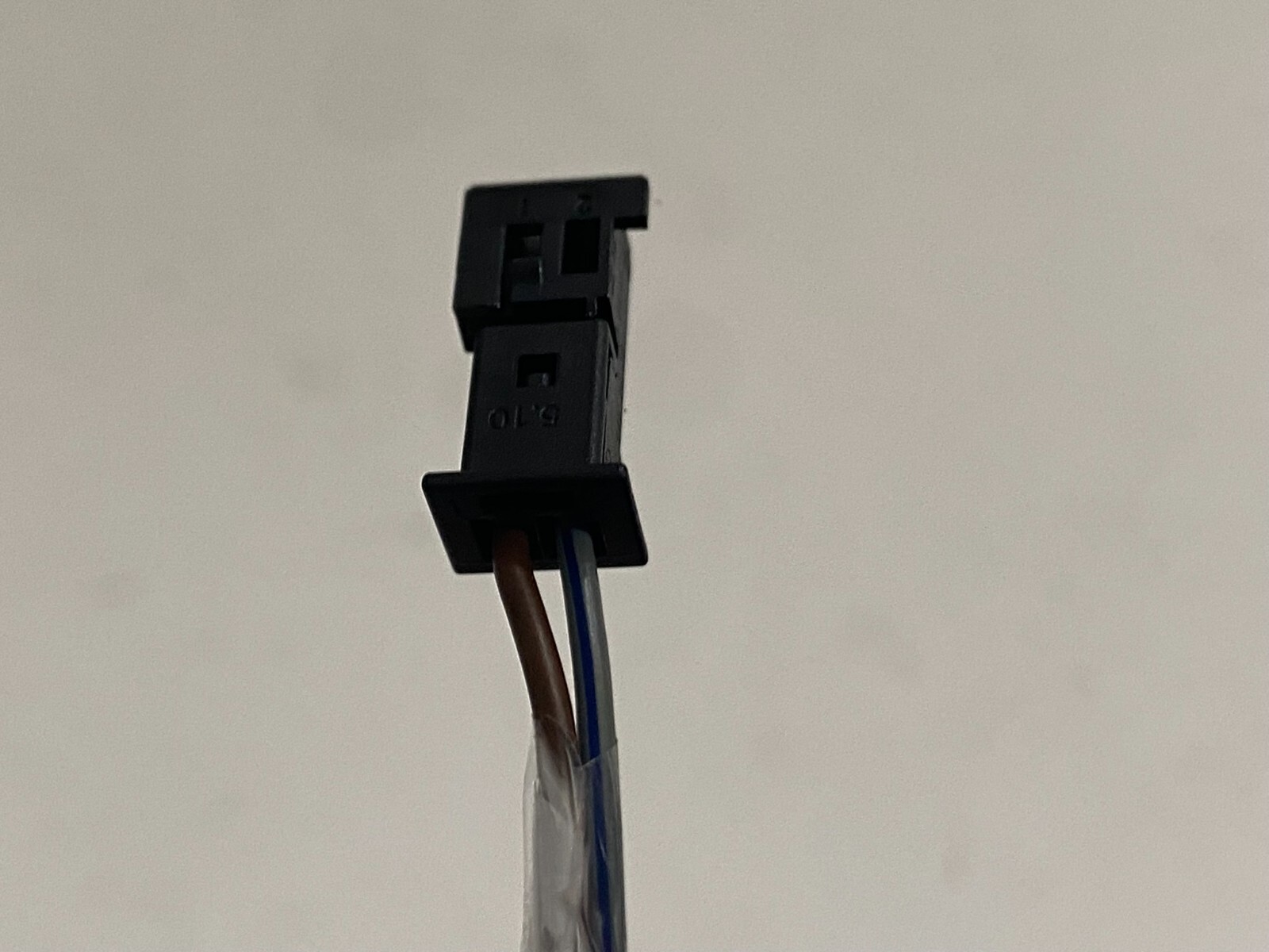 Genuine Mercedes Benz Wiring Loom Harness Plug Connector A0305452828 ...