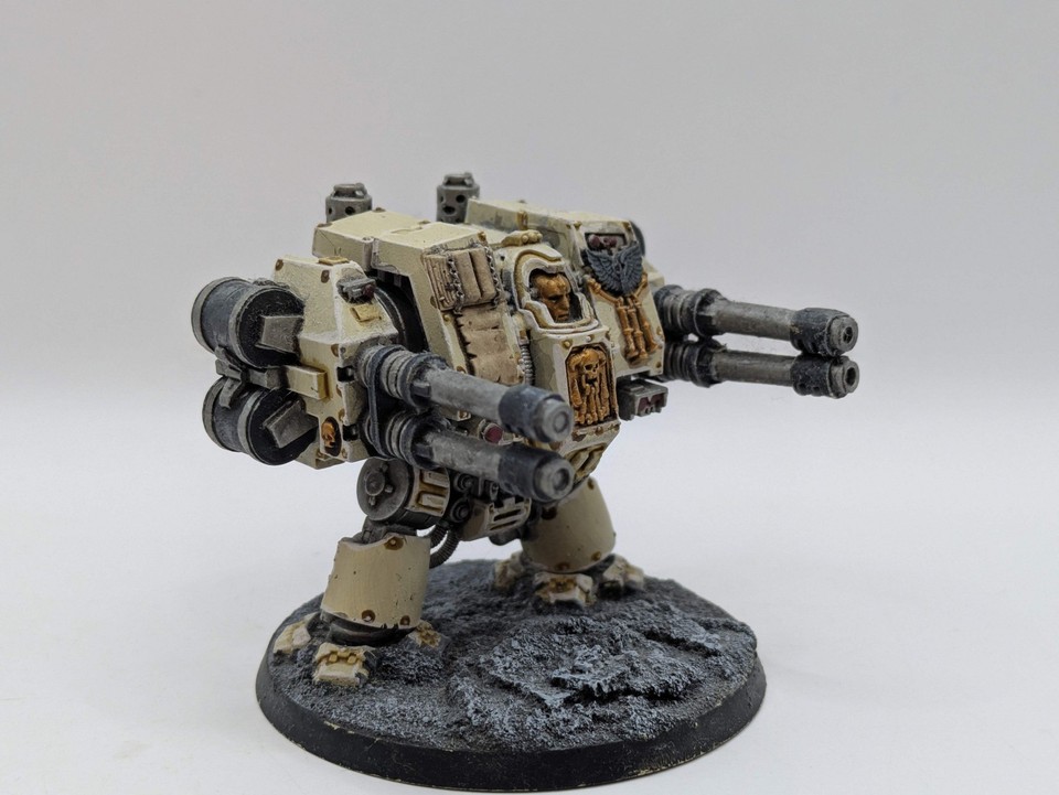 Warhammer 40k: Space Marines Venerable Dreadnought with Forgeworld ...