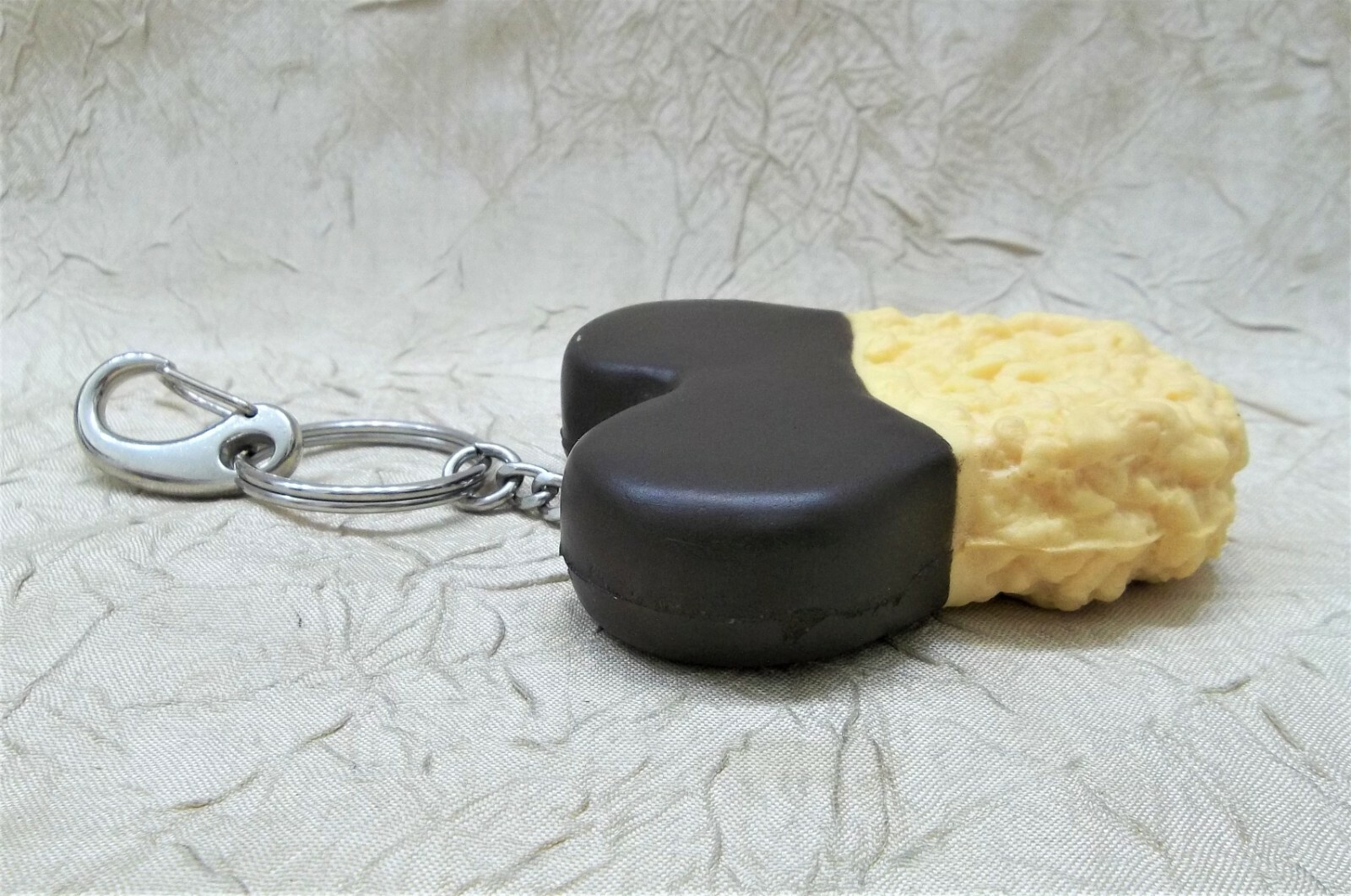 Disney Parks Exclusive Mickey Rice Crispy Treat with Chocolate Key Ring ...