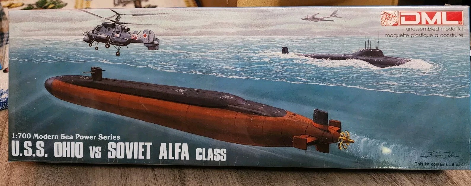 Dragon DML #7002 USS Ohio vs Soviet Alfa Class Submarine 1 :700 Kit ...