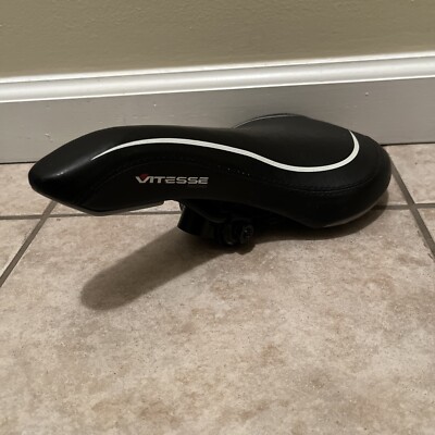 Saddles, Seats - Vitesse Race - Nelo's Cycles