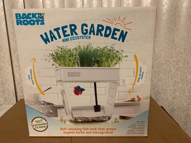 Back to the Roots BRWG002 3 Gallon Self-Cleaning Aquaponic Garden Fish ...