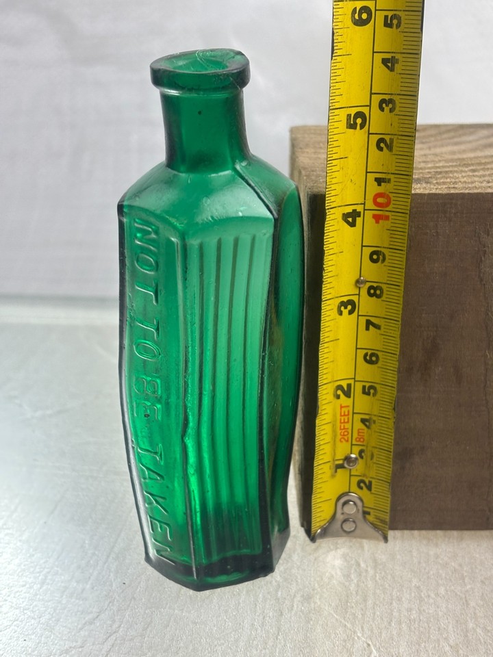 60857 Old Vintage Antique Glass Poison Bottle Green Hexagnol NTB ...