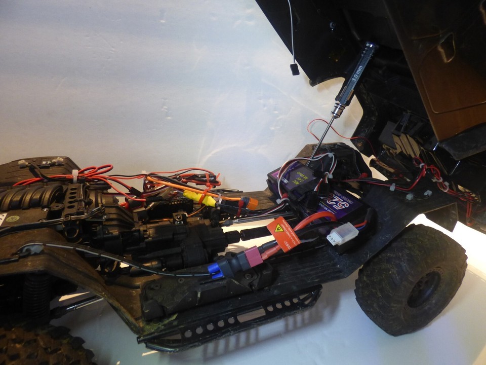 Axial SCX10 iii Gladiator Body Hinge Upgrade / Body Post Replacement ...