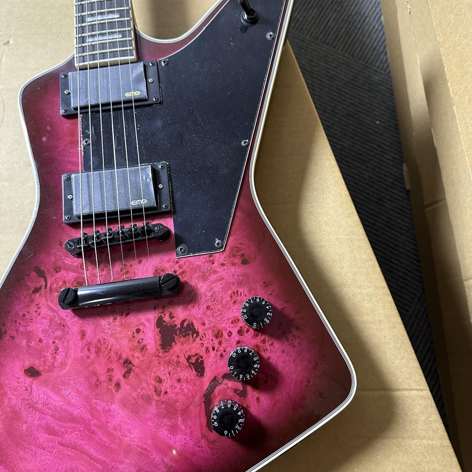 Purple Tree Burl Maple Venner Explorer Electric Guitar Fixed Bridge | eBay