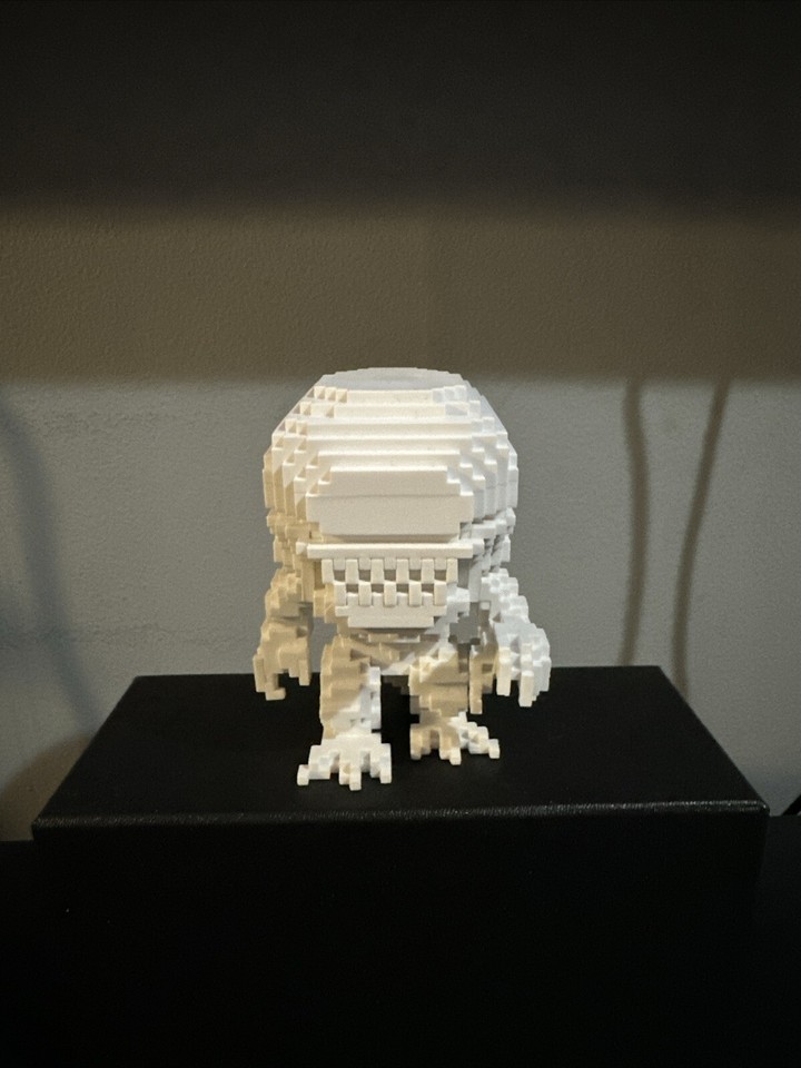 Funko Pop! Prototype Alien 8-Bit (Alien Movies) Vinyl Figure w Lineage ...