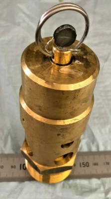 ST.L. MO. SAFETY VALVE MODEL SW12 1-1/4' NPT | Grelly UK