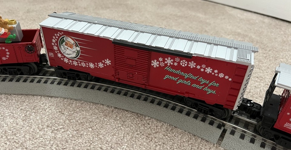 Lionel O Gauge Train Set Hallmark Toymaker Santa Express Extra Fastrack ...
