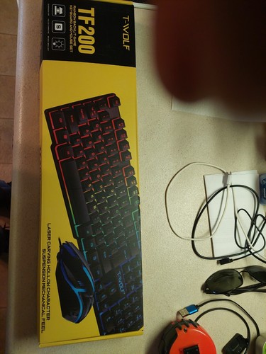 TWolf Tf200 back-lit keyboard and Logitech wireless mouse | eBay