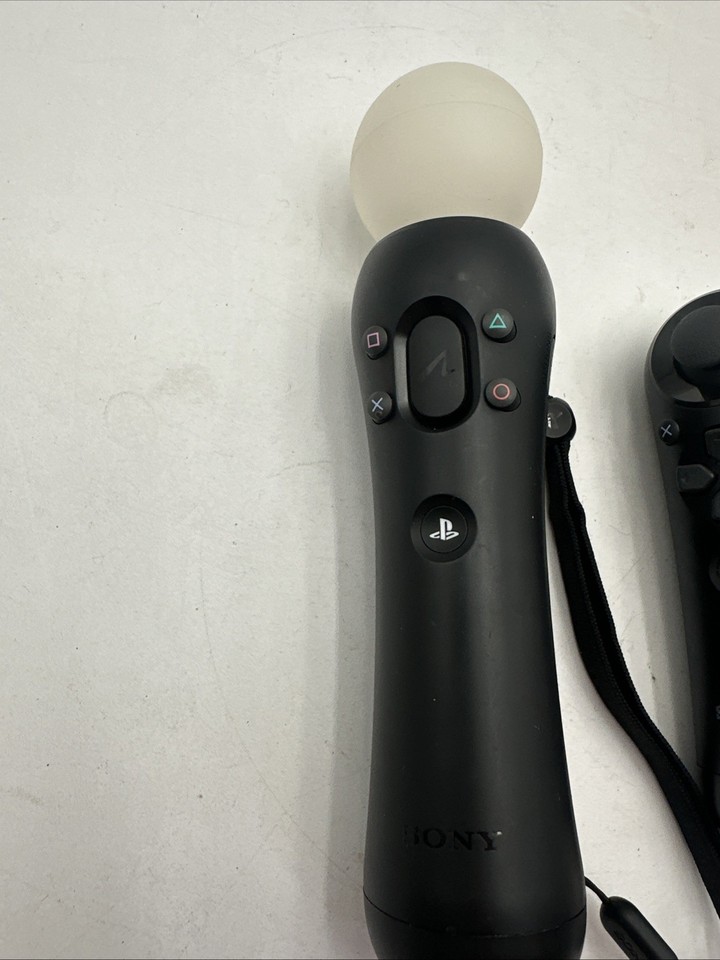 Set of PlayStation 3 PS3 Navigation and Motion Controller W/ Charger ...