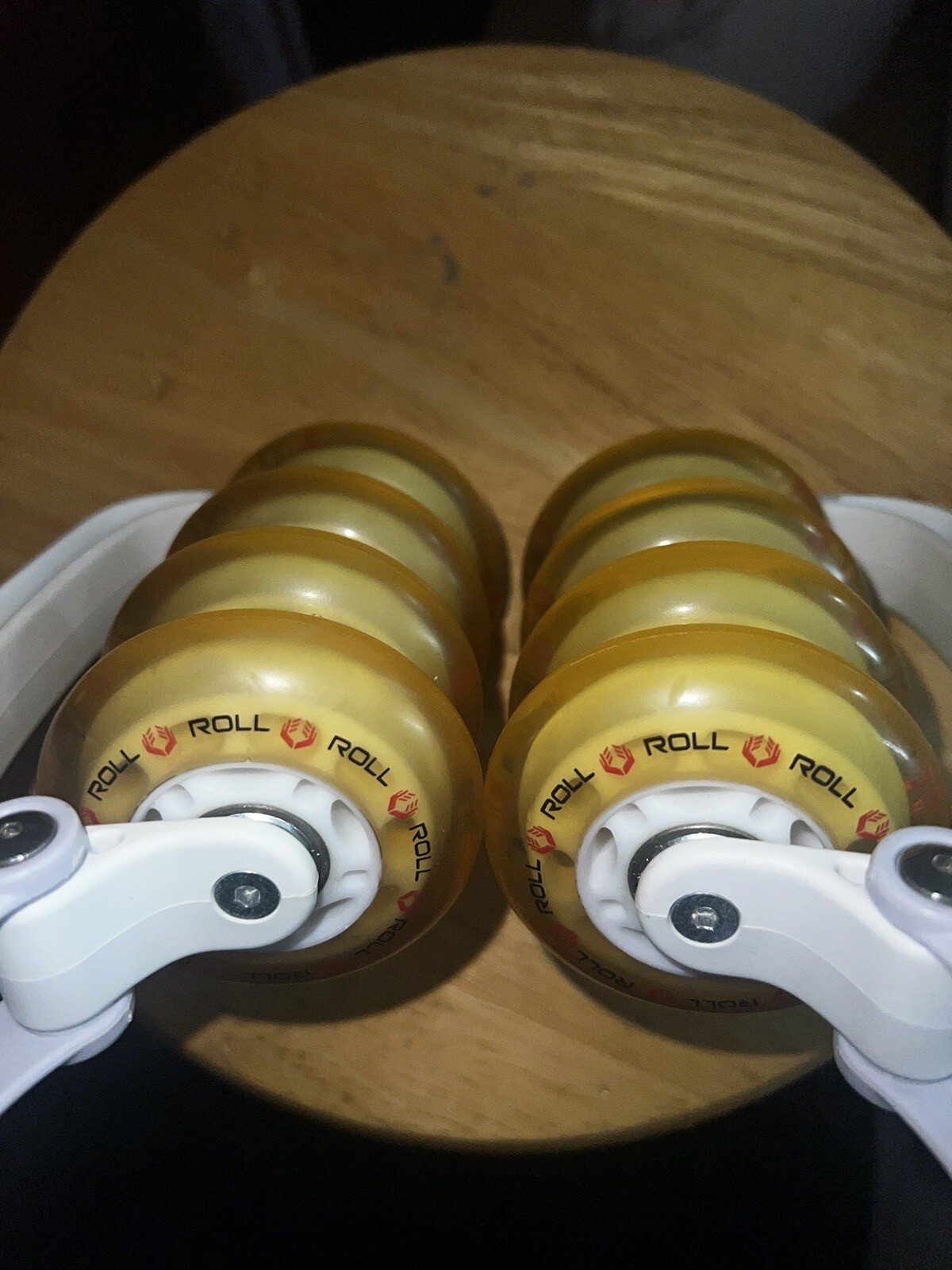 Roll Recovery R8 Deep Tissue Massage Roller Muscle Pain Relief 8 Wheel ...