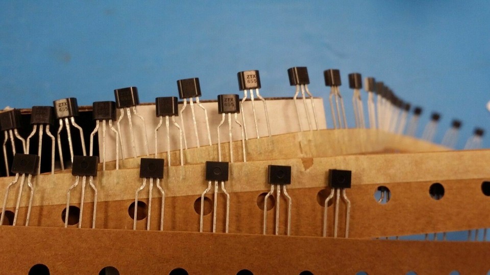 (50 PCS) ZTX655STZ ZETEX Bipolar Transistors - BJT NPN Super E-Line ...