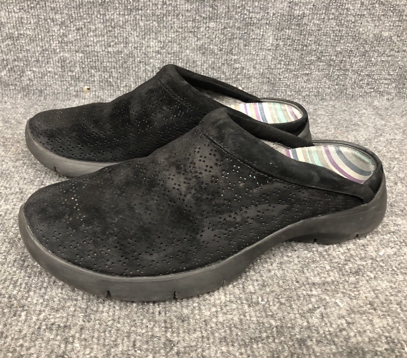 Dansko Slip On Open Laser Cut Black Suede Clogs Womens Size 39 In EUC ...