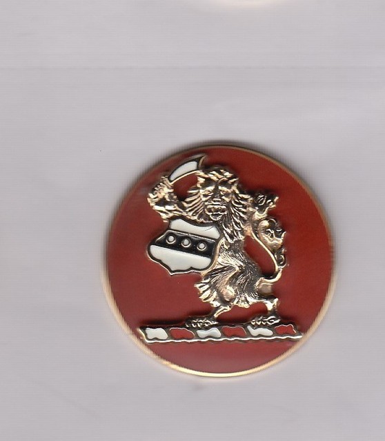 US ARMY 28th INFANTRY DIVISION ARTILLERY crest DUI badge CB Clutchback ...