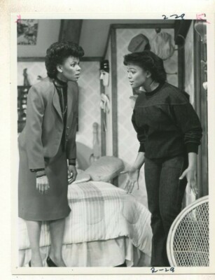 Kim Fields And Real Mom Chip Fields "Facts Of Life" T.V.1984 VG press ...