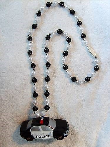 LARGE MOLDED RUBBER "POLICE CAR" MARDI GRAS NECKLACE BEAD COP COPS ...