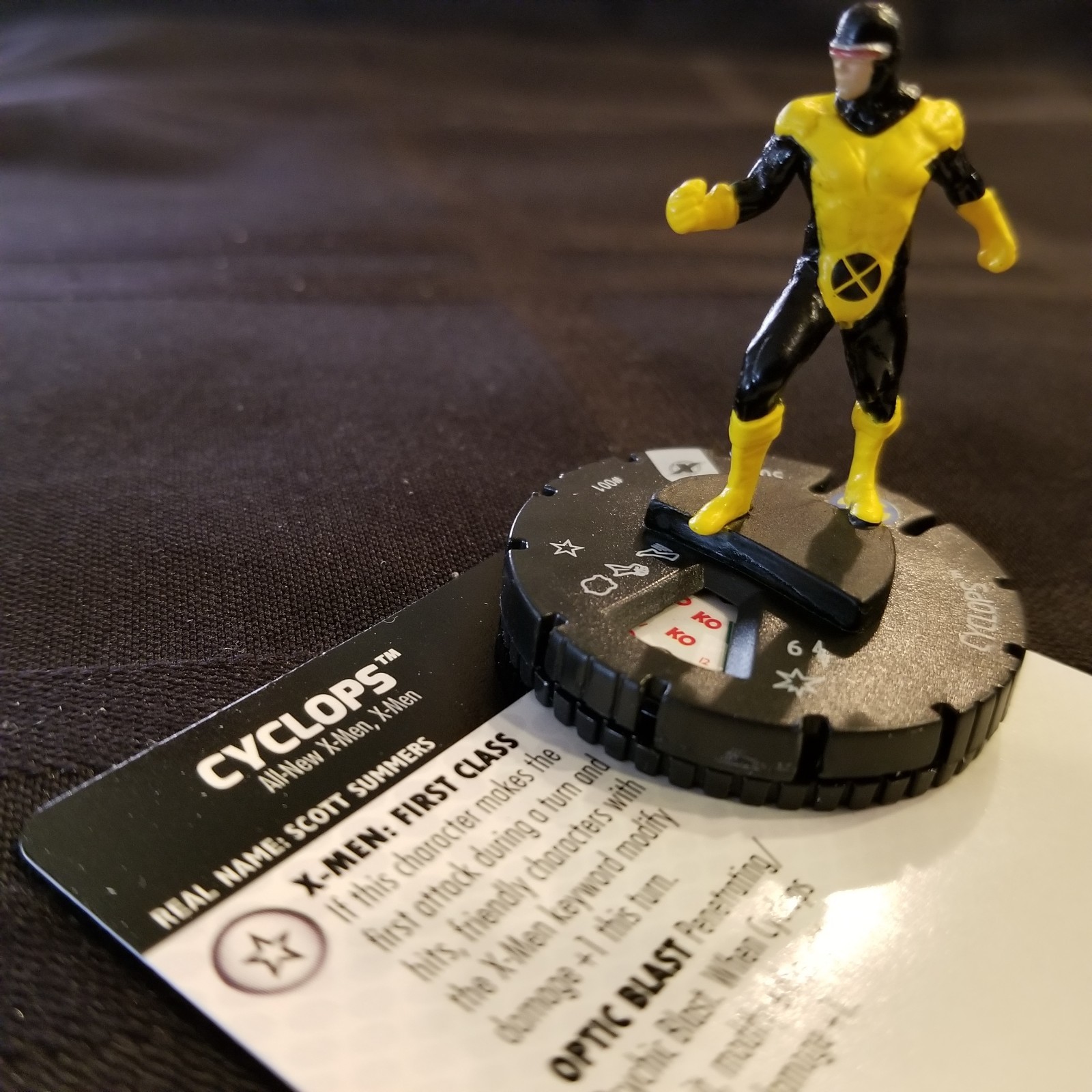 CYCLOPS - 001 Common - X-Men Xavier's School Heroclix Set #1 | eBay
