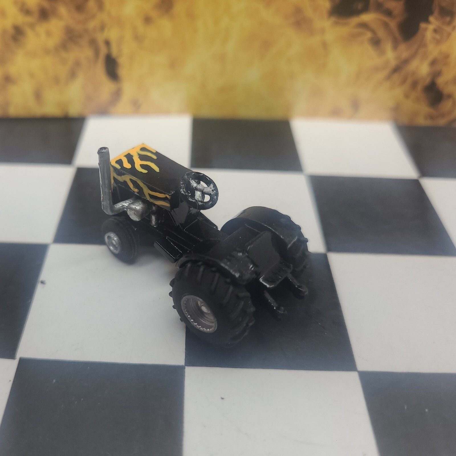 1:64 CUSTOM built GARDEN TRACTOR MINI PULLER ertl farm pulling sled ...