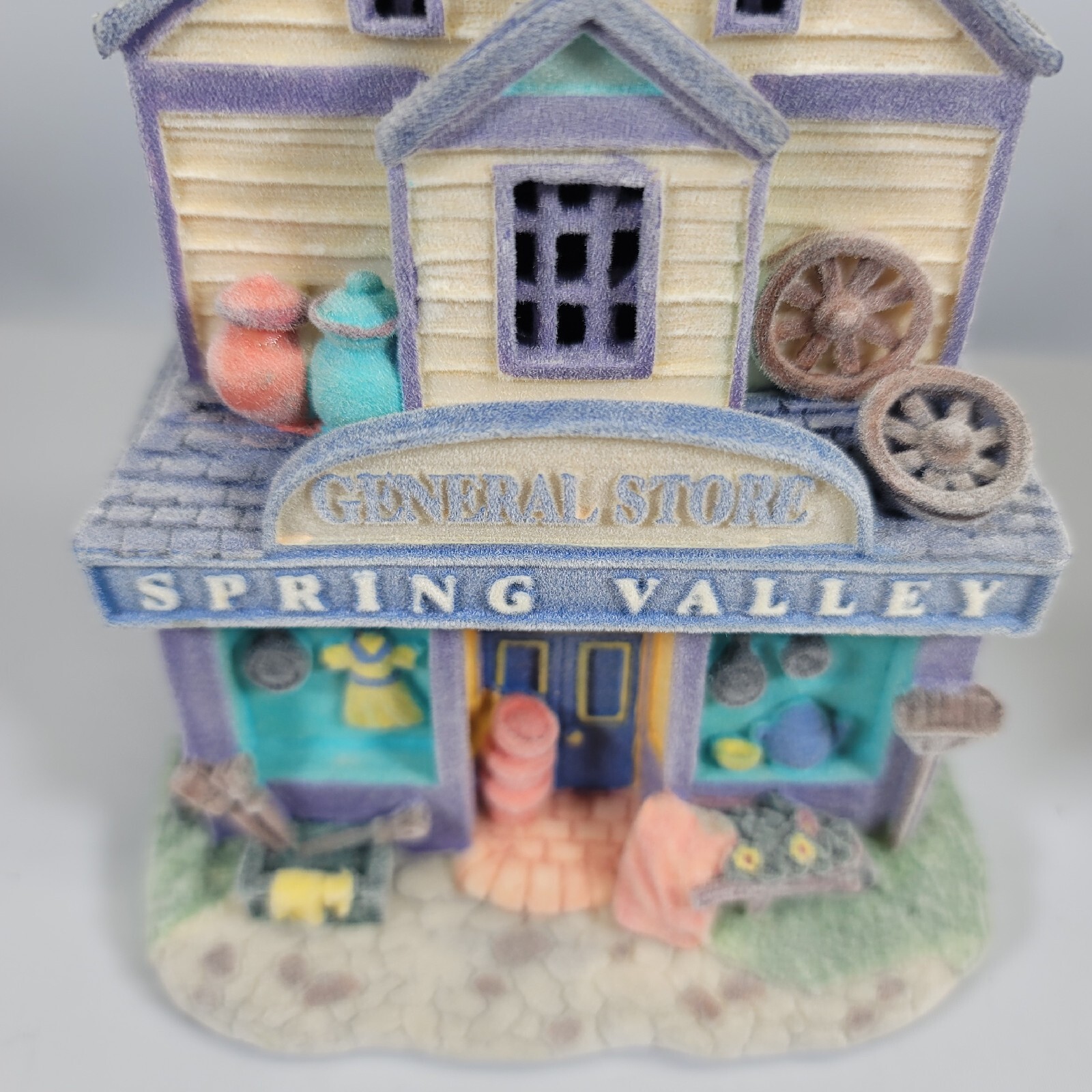 Avon Gift Collection Spring Valley Lighted Village General Store Post ...
