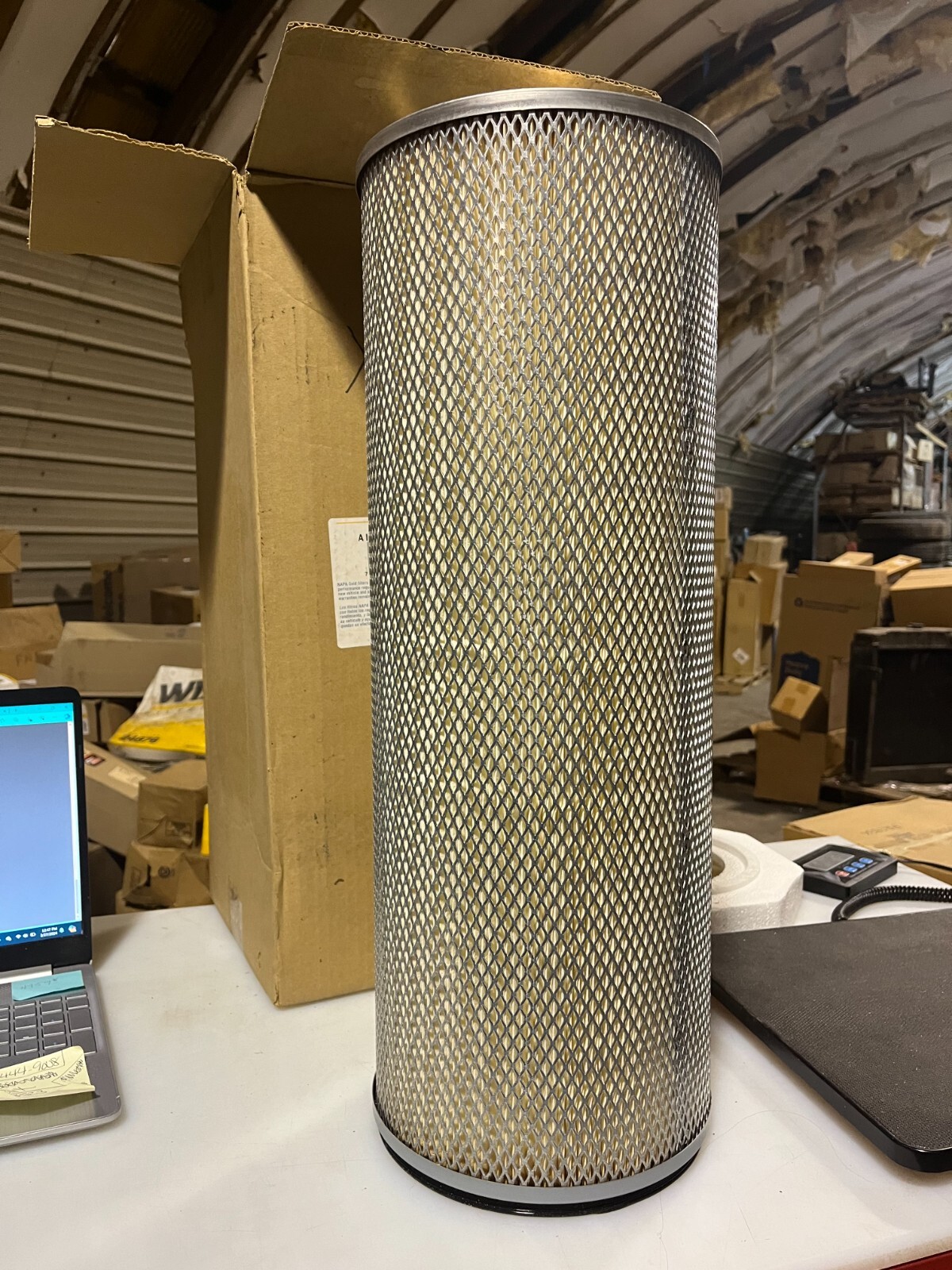 FLEETGUARD AF890 - Air filter cross reference